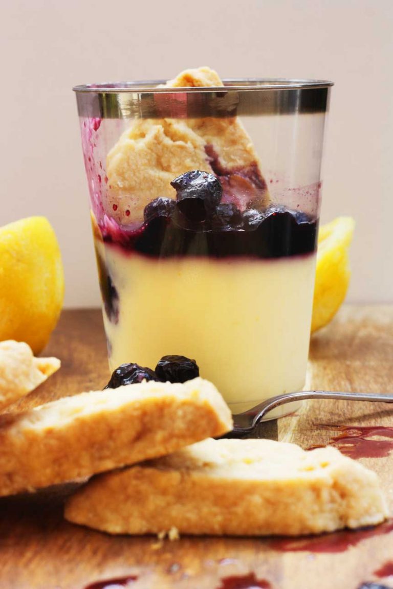 Lemon posset with blueberries & macadamia shortbread - Scrummy Lane