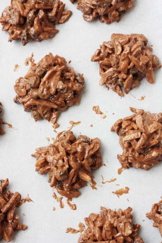 Chocolate Fruit And Nut Clusters (Chocolate Rocks!) - Scrummy Lane