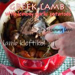 Easy slow cooked Greek lamb with lemon garlic potatoes (lamb kleftiko ...