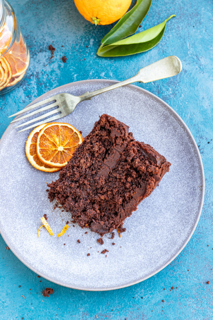 Perfect Chocolate Orange Cake With 3-Ingredient Ganache - Scrummy Lane