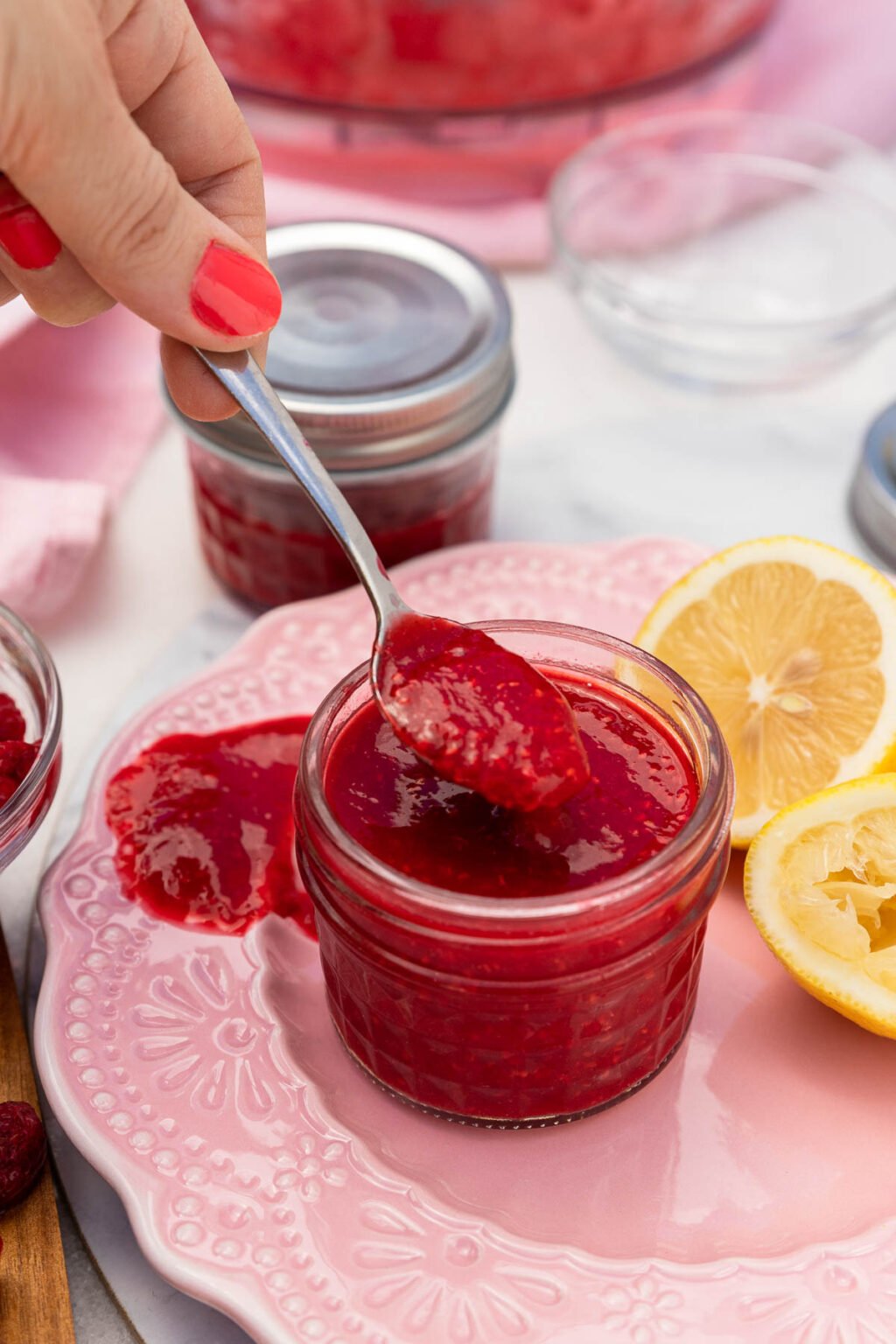 5-Minute Raspberry Purée (For Cakes, Cheesecakes, Ice Cream & More ...
