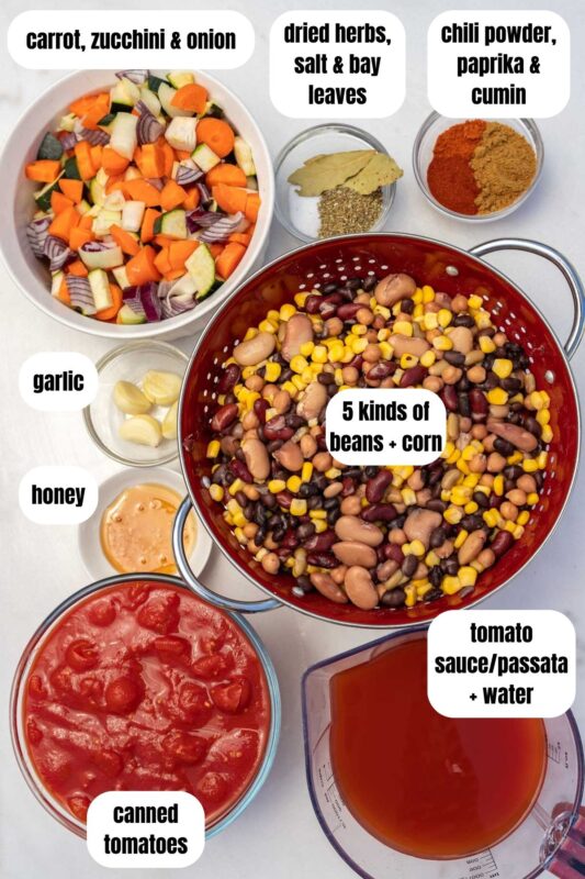 Simple 5 Bean Chili Recipe (Vegetarian) - Scrummy Lane