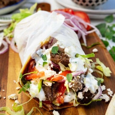 Easy Lamb Pitas (Greek Style) - Scrummy Lane