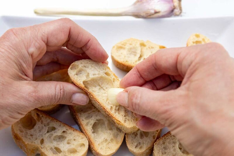 10-Minute Parmesan Cheese Toasts (For Soups, A Side Dish Or Appetizer ...