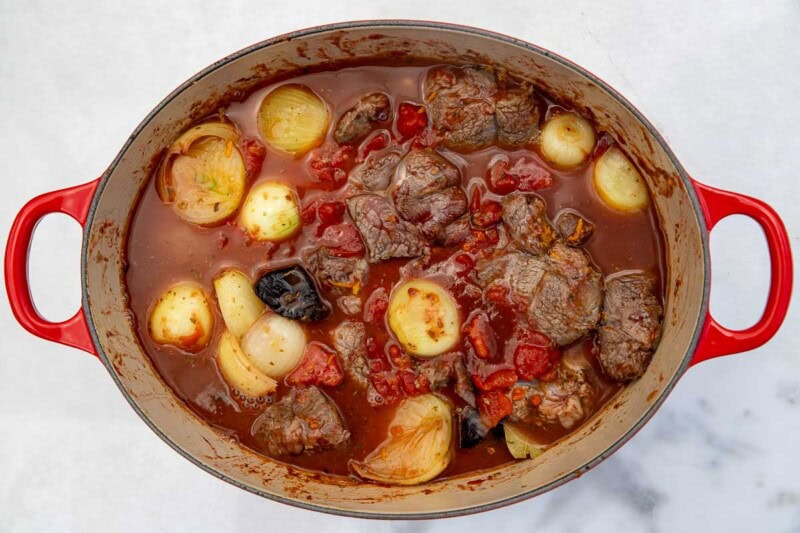 Stifado (Easy Greek Beef Stew) - Scrummy Lane
