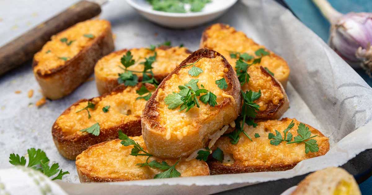 10-Minute Parmesan Cheese Toasts (For Soups, A Side Dish Or Appetizer ...